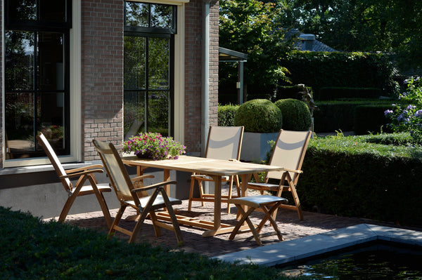 Buiten dineren in luxe met onze exclusieve dining sets