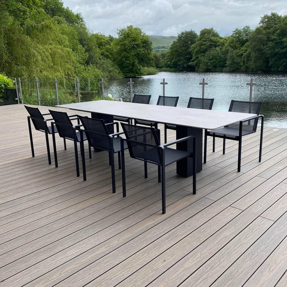 Buiten dineren in luxe met onze exclusieve dining sets